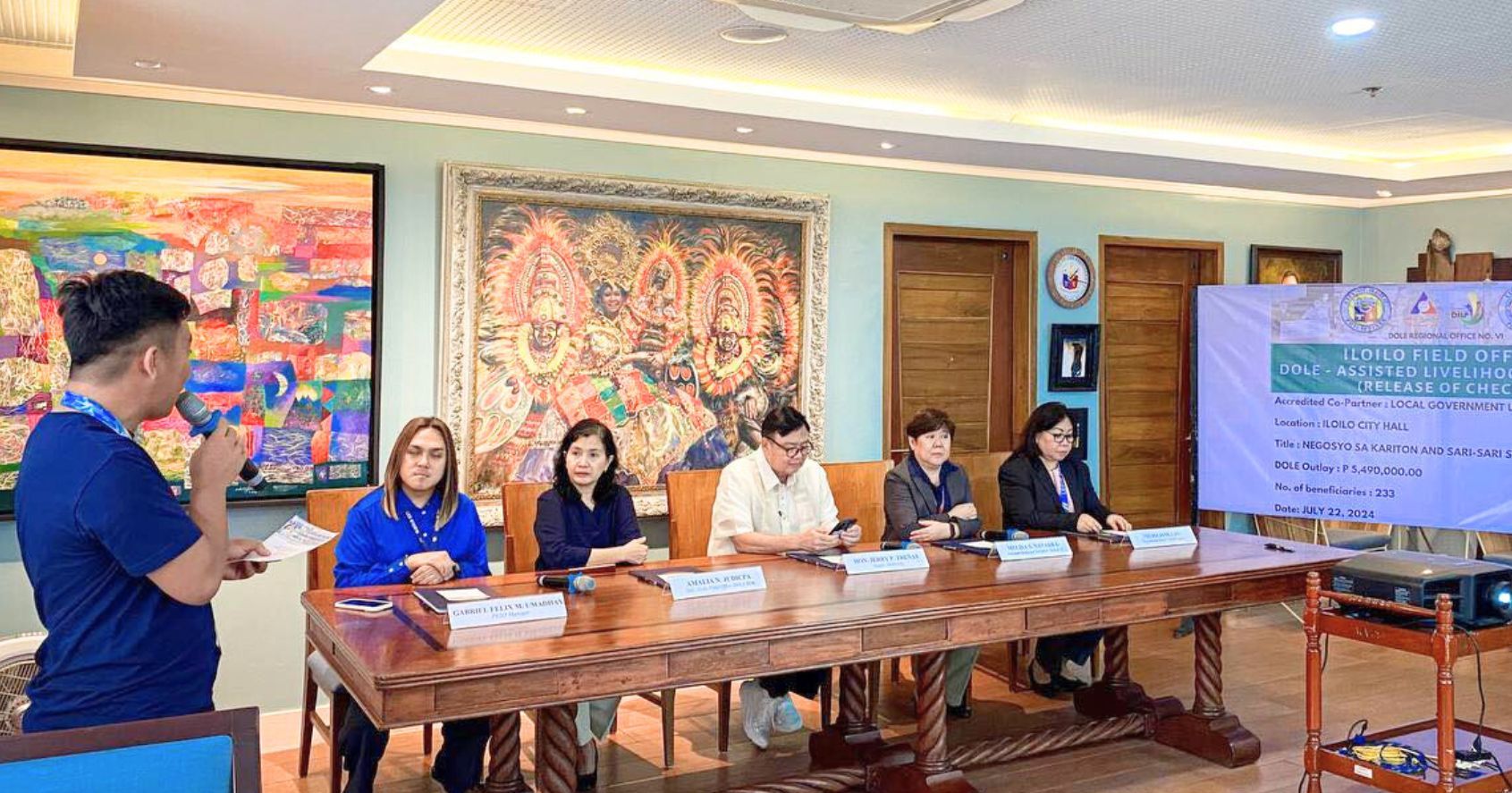Iloilo City Gov't, DOLE ink MOA for P5.49-M livelihood program - IBS ...